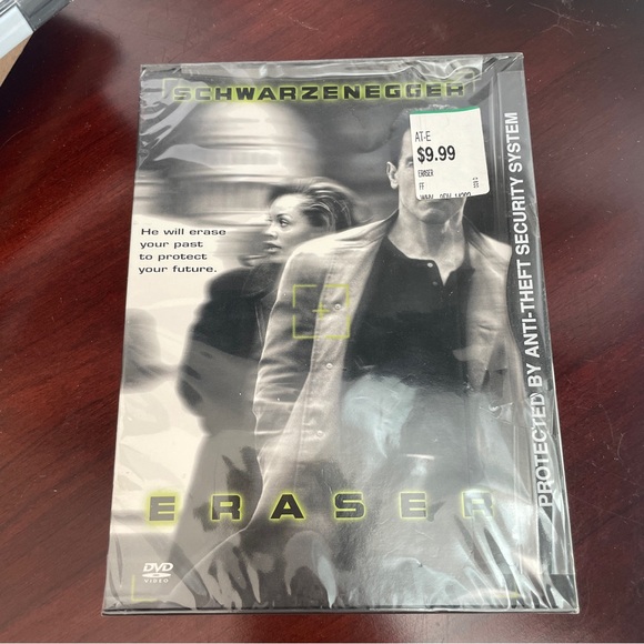 Other | Eraser Dvd Schwarzenegger | Poshmark